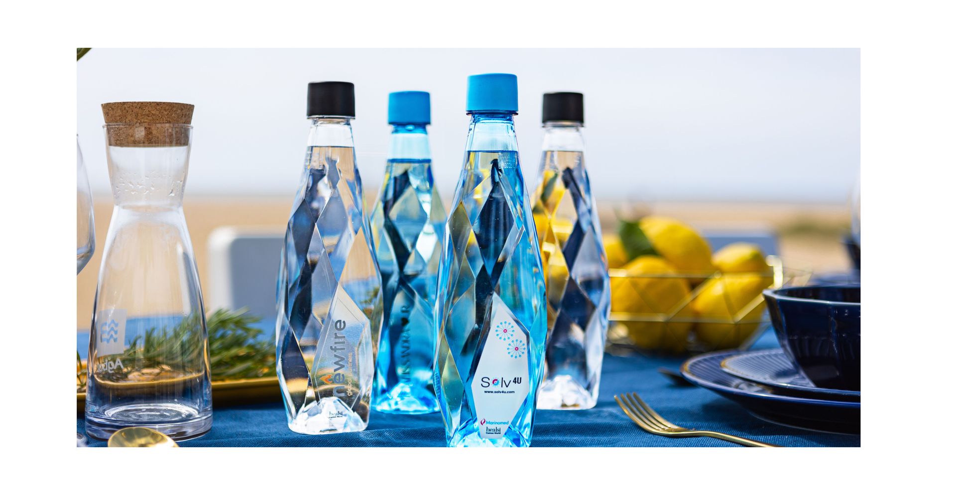 Botellas de agua personalizadas: cómo elegirlas para cada evento